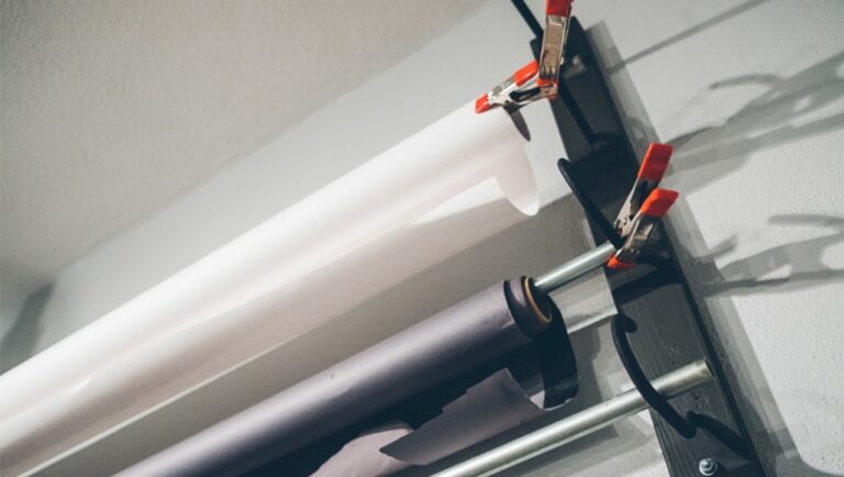 The Complete Guide to Photography Backdrop Roller Systems - The Magazine